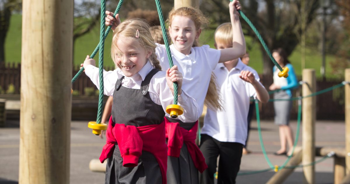 10 summer fundraising ideas | Parentkind